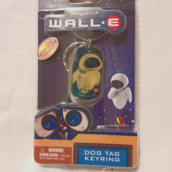 Dsiney Pixar | Toys | Disney Pixar Walle Dog Tag Keyring Eve New | Poshmark